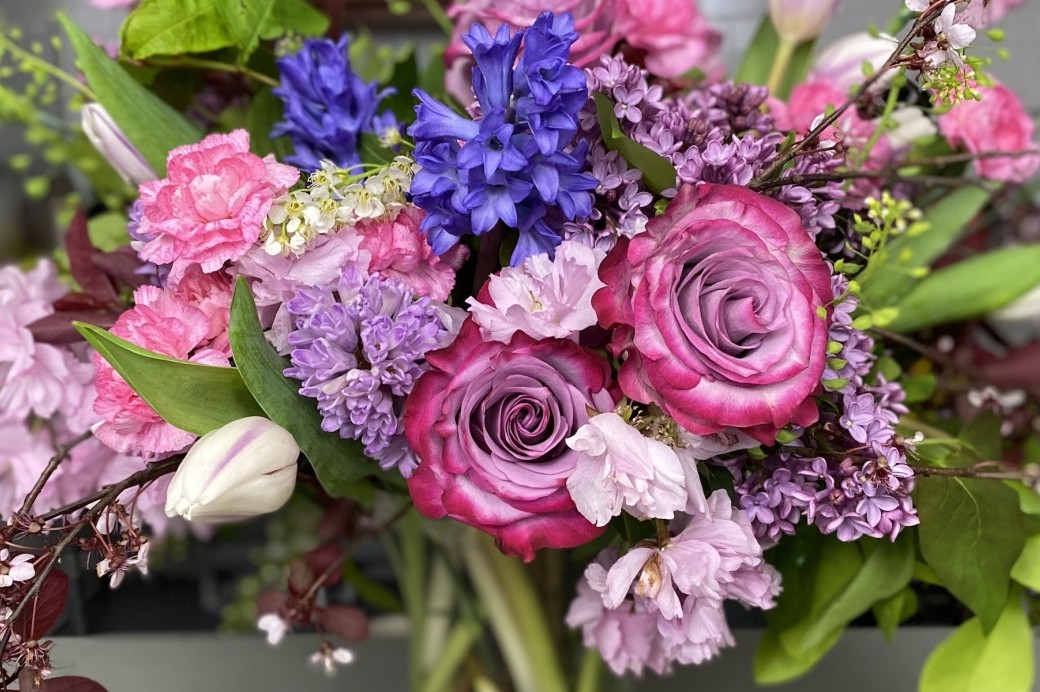 Celebration of Spring Centerpiece - Brooklyn Botanic Garden